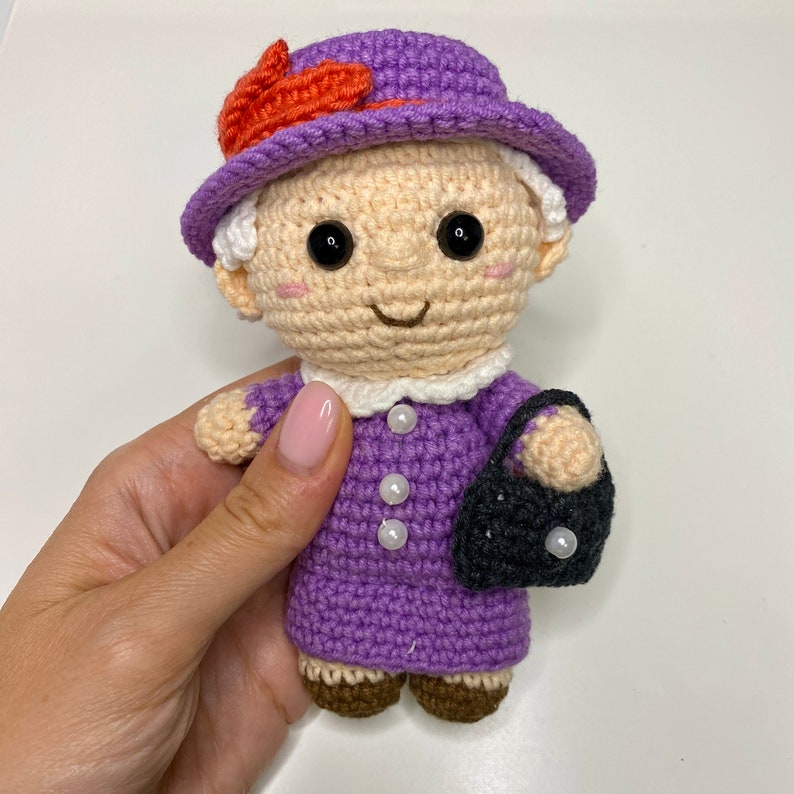 Queen Elizabeth Crochet Pattern Amigurumi Pattern Plush Doll - Etsy