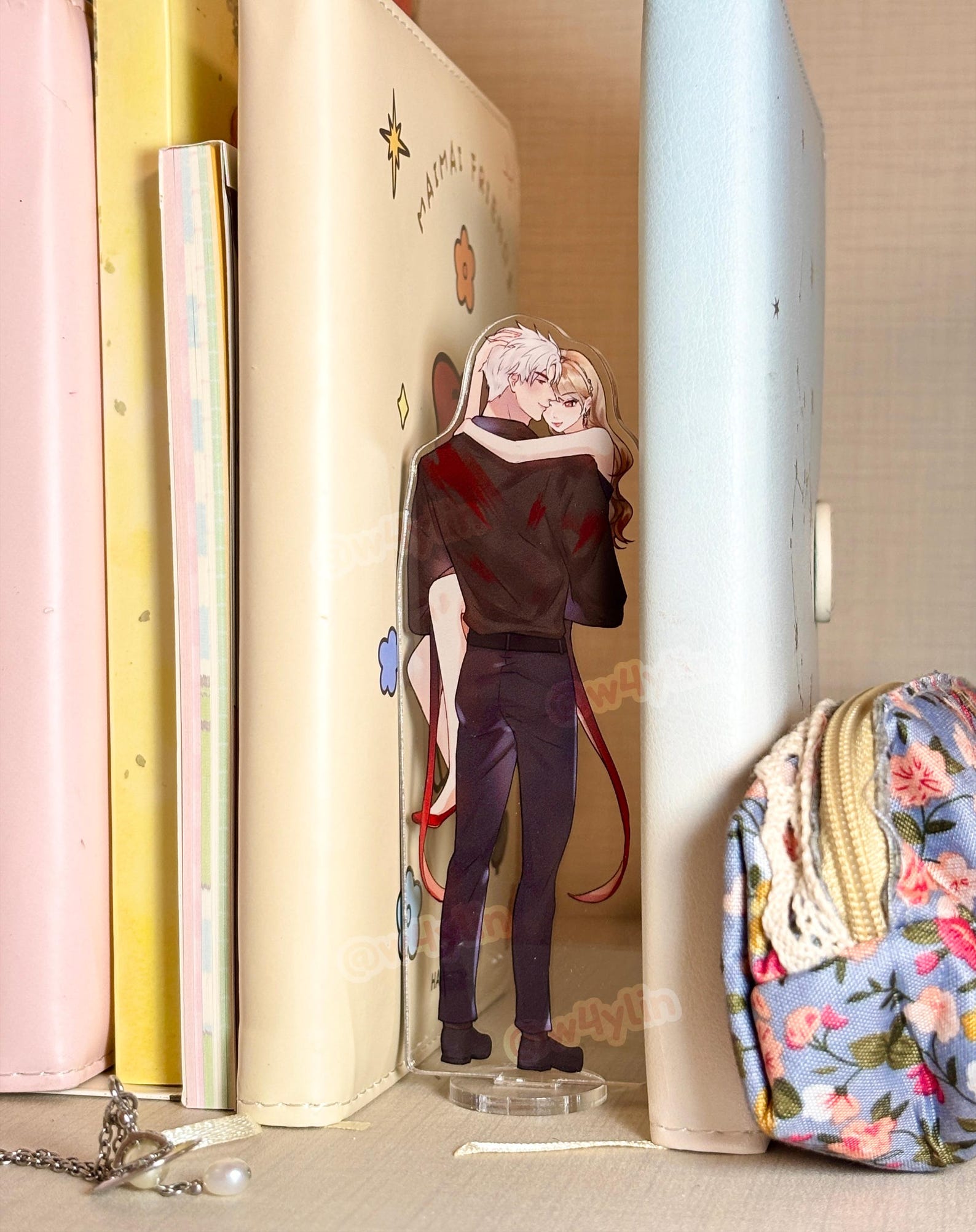 Love and Deepspace: Spicy Book Nook Standees - Etsy