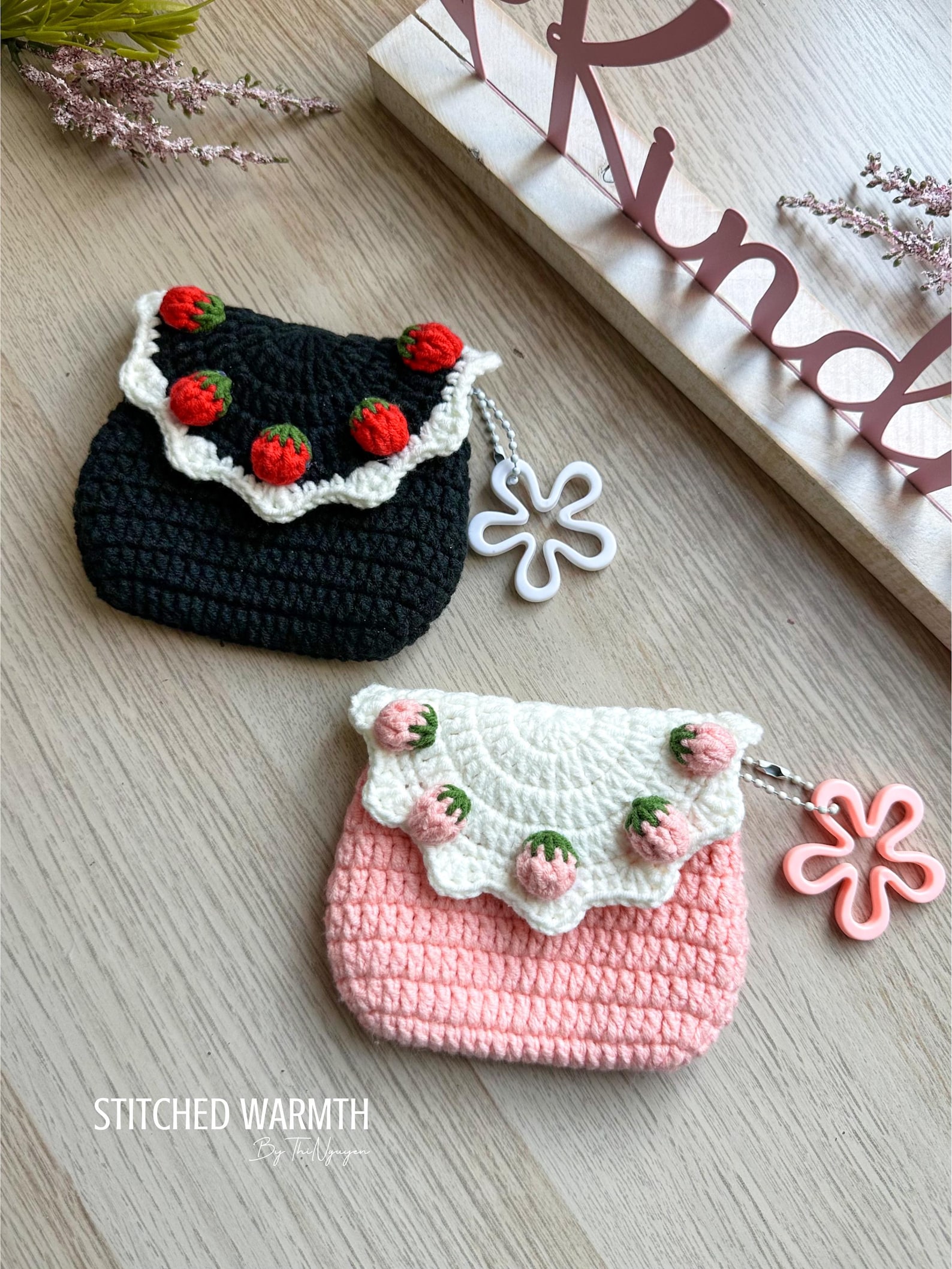 Crochet Mini Wallet Handmade Strawberry Wallet Airpods Pouch Airpods ...