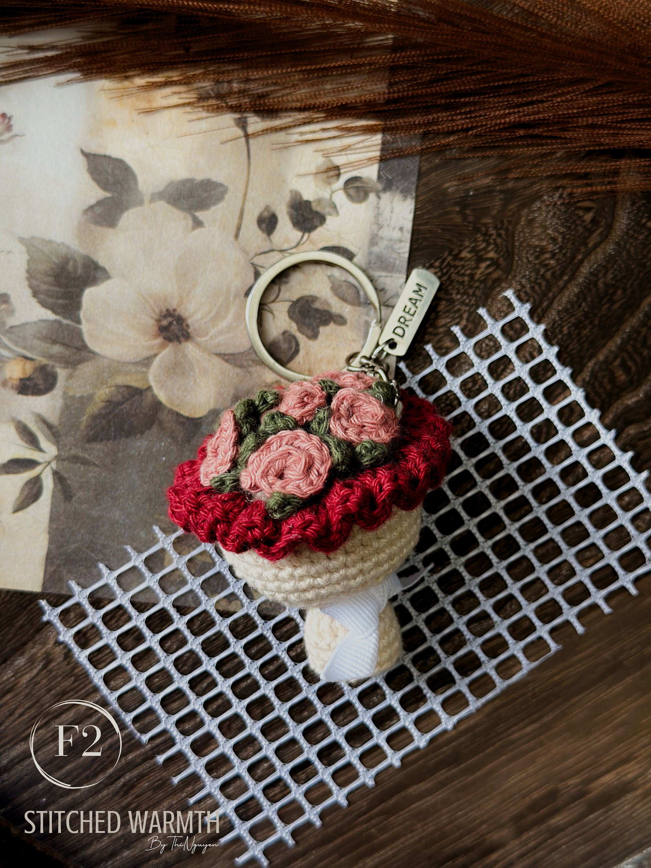 Girl Flower Bouquet Keychain Women Crochet Keyring Charming Handcrafted ...