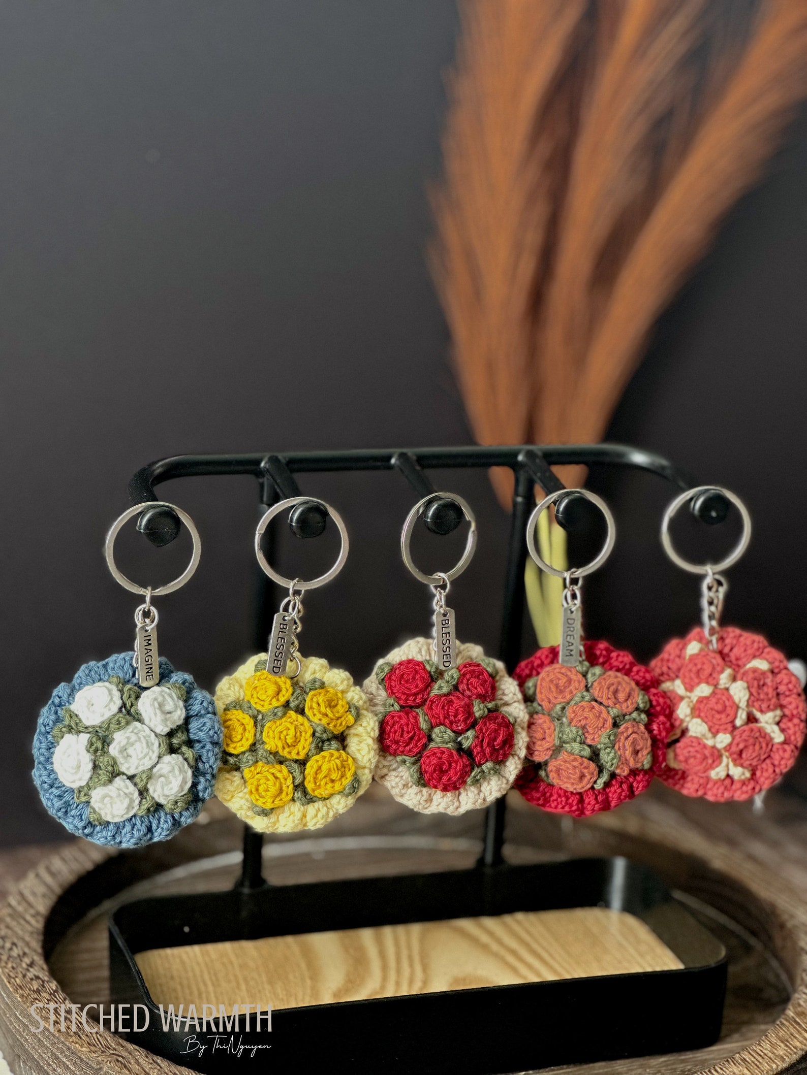 Girl Flower Bouquet Keychain Women Crochet Keyring Charming Handcrafted ...