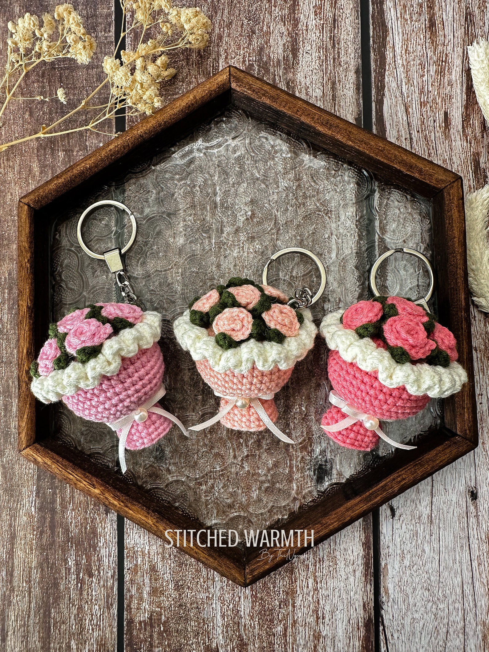 Girl Flower Bouquet Keychain Cute Flower Bag Charm Stylish Floral ...