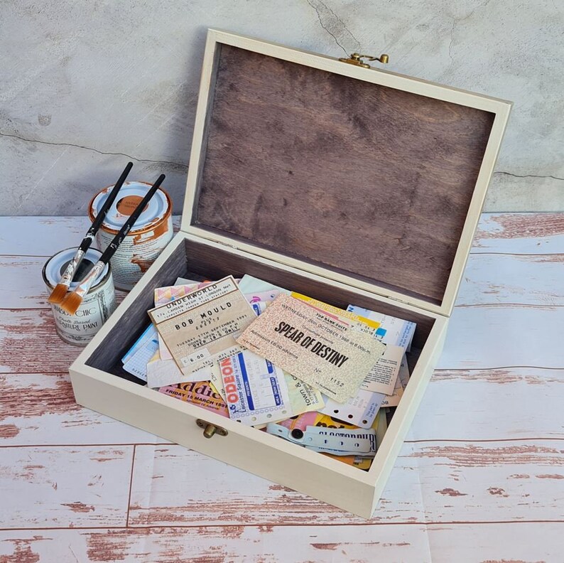 Decoupage Box Vintge London Design, Vintage Boxes, Storage Box, Rustic ...