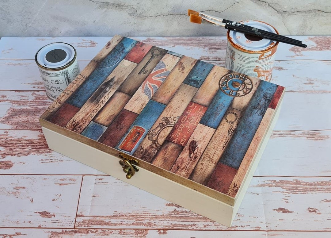 Decoupage Box Vintge London Design, Vintage Boxes, Storage Box, Rustic ...