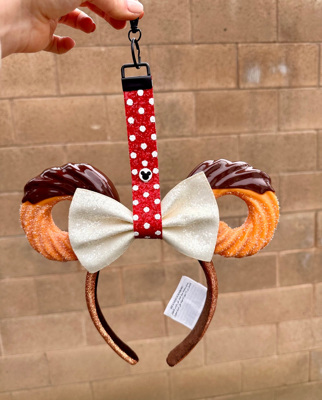 Ear Holder Key Chain - Etsy