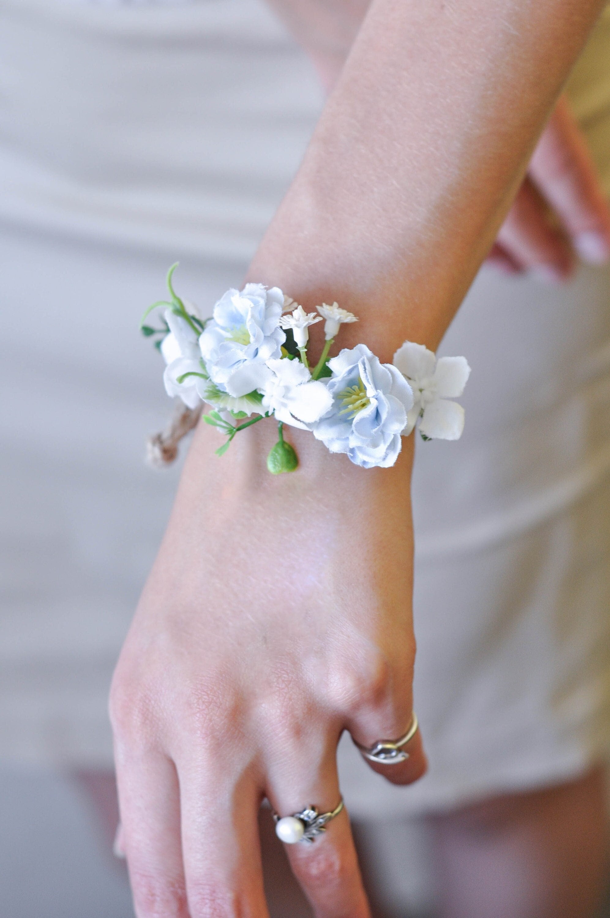 Flower Corsage Wedding, Handgelenk Corsage, Bridal Corsage Flower, Blue ...