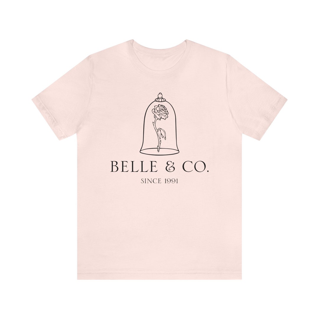 Belle & Co Tee black Lettering - Etsy