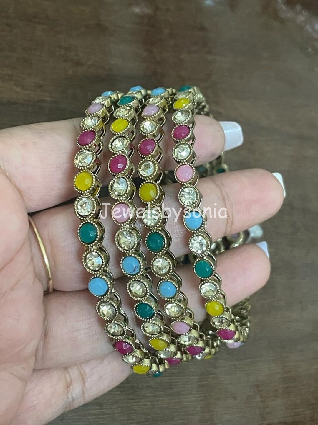 Set of 4 Kundan Bangles Pair /gold Bangles/multicolor Bangle Set ...