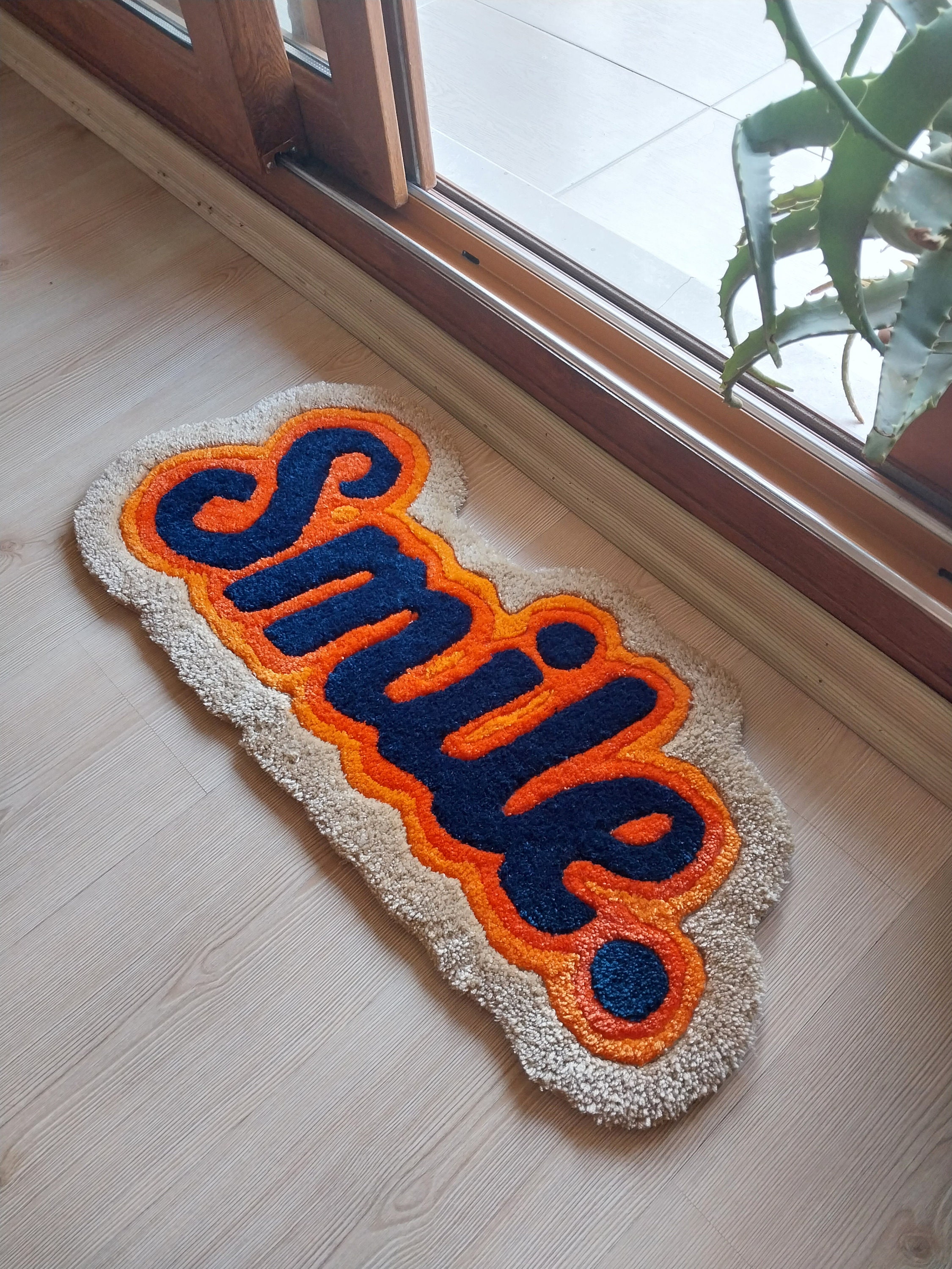 Smile Fluffy Tufted Rug / %100 HANDMADE - Etsy