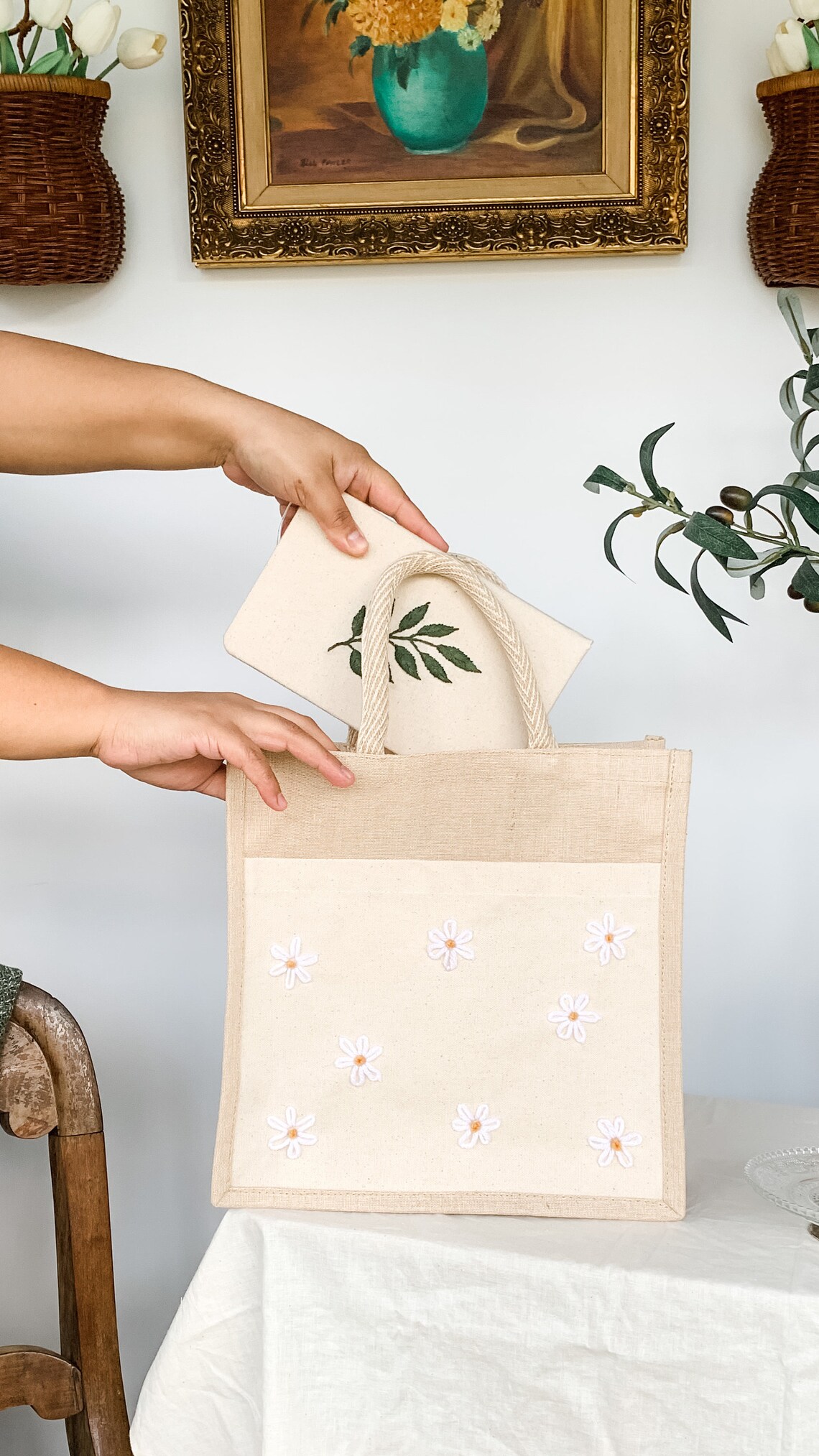 Hand-embroidered Daisy Yarn Tote Bag - Floral Boho Style - Etsy