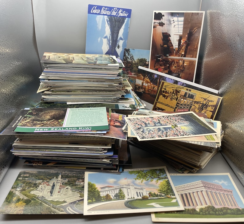 25 Vintage Old New & Used Postcards Random Assortment of USA, International, Landmarks ...