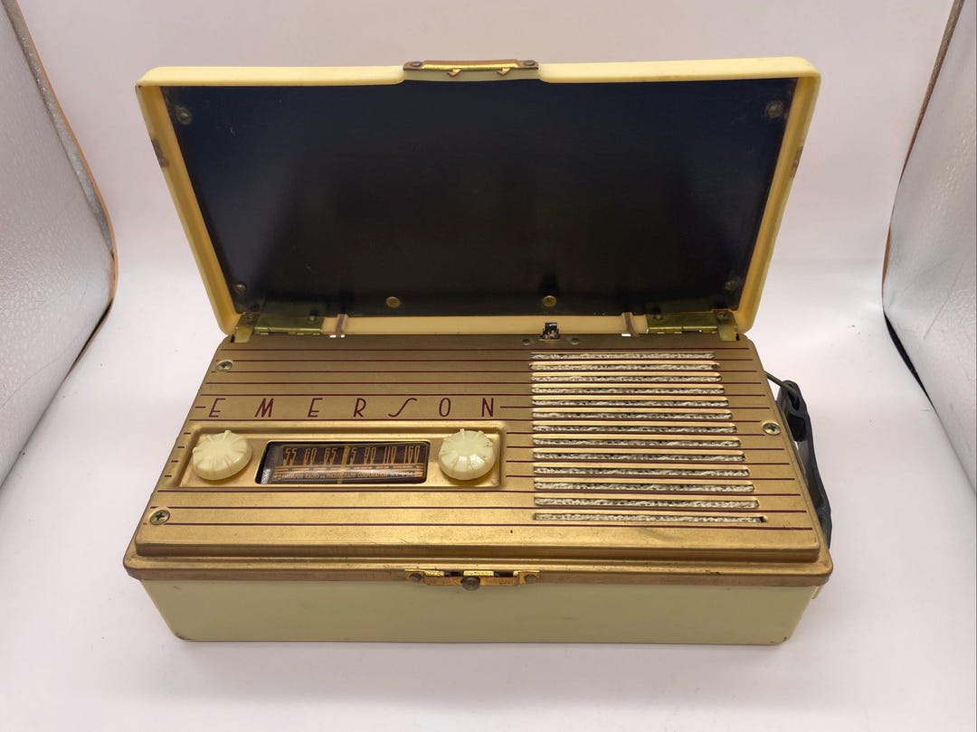 Vintage Edison Tube Radio, Portable, Model 558, ANTIQUE 1940s ...