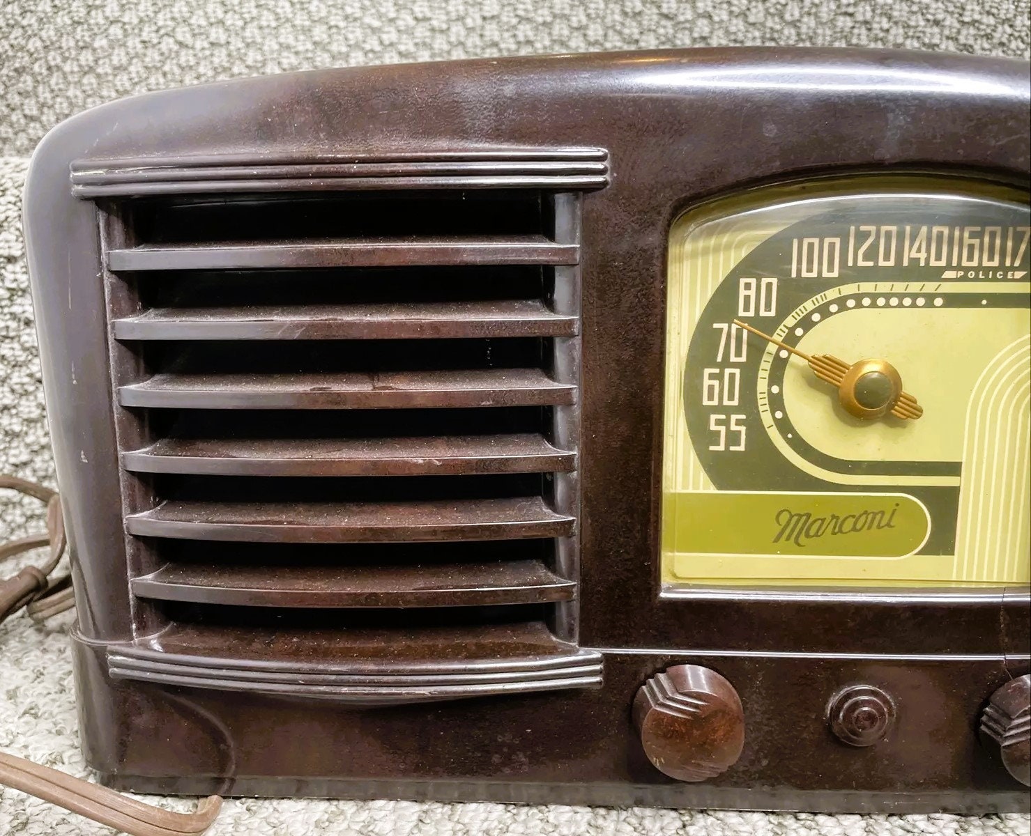 Vintage 1940s Canadian MARCONI Model 218 Tube Radio in MCM Bakelite ...