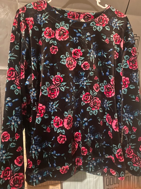 Jaclyn Smith Womens Sport Sz Med Button Down Cardigan… Gem
