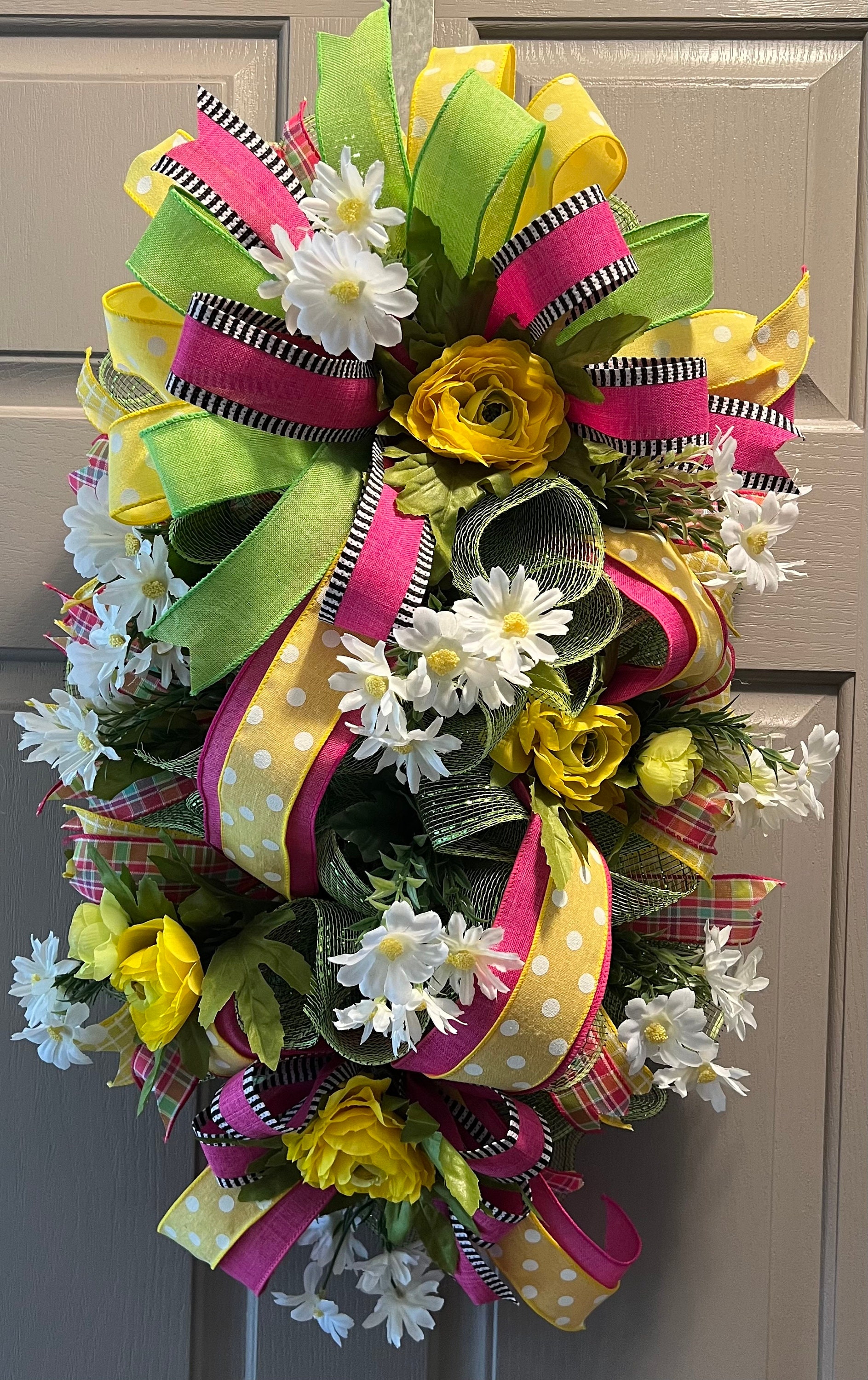 Spring Flower Swag; Summer Flower Swag; White and Yellow Flower Swag ...