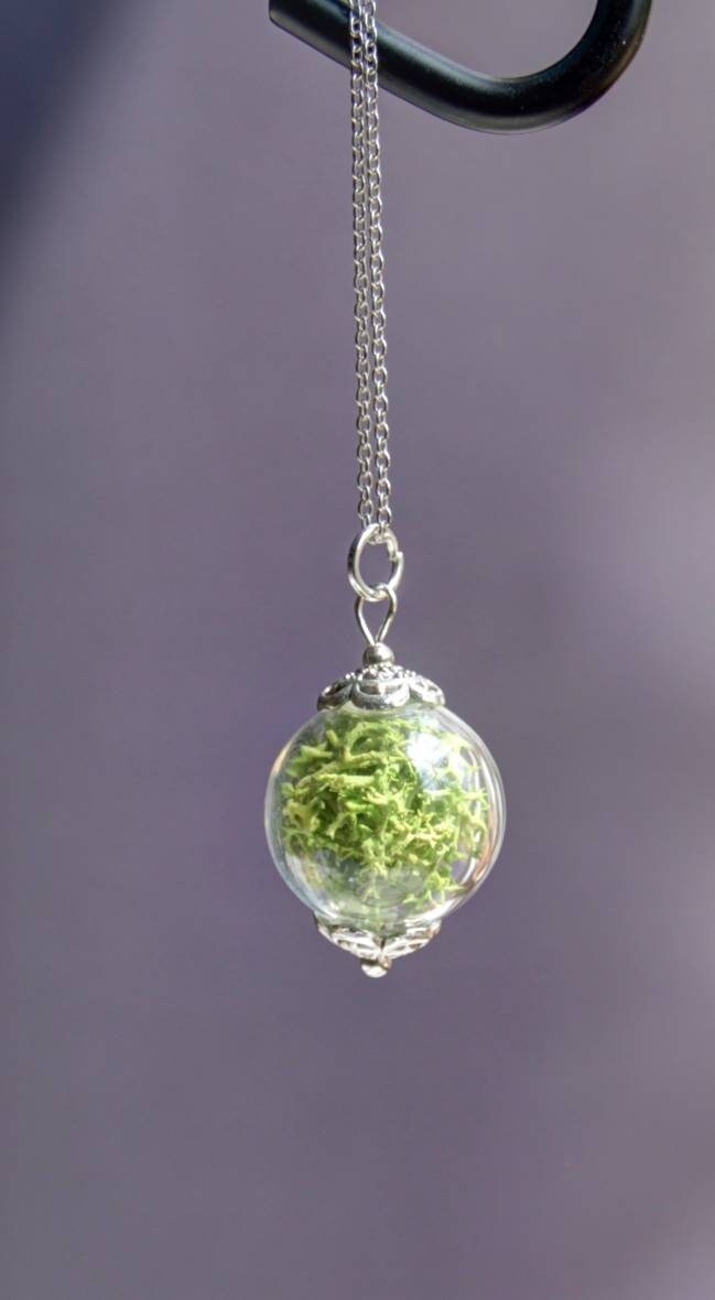 Set of Delicate Moss Filled Necklace and Matching Earrings - Etsy
