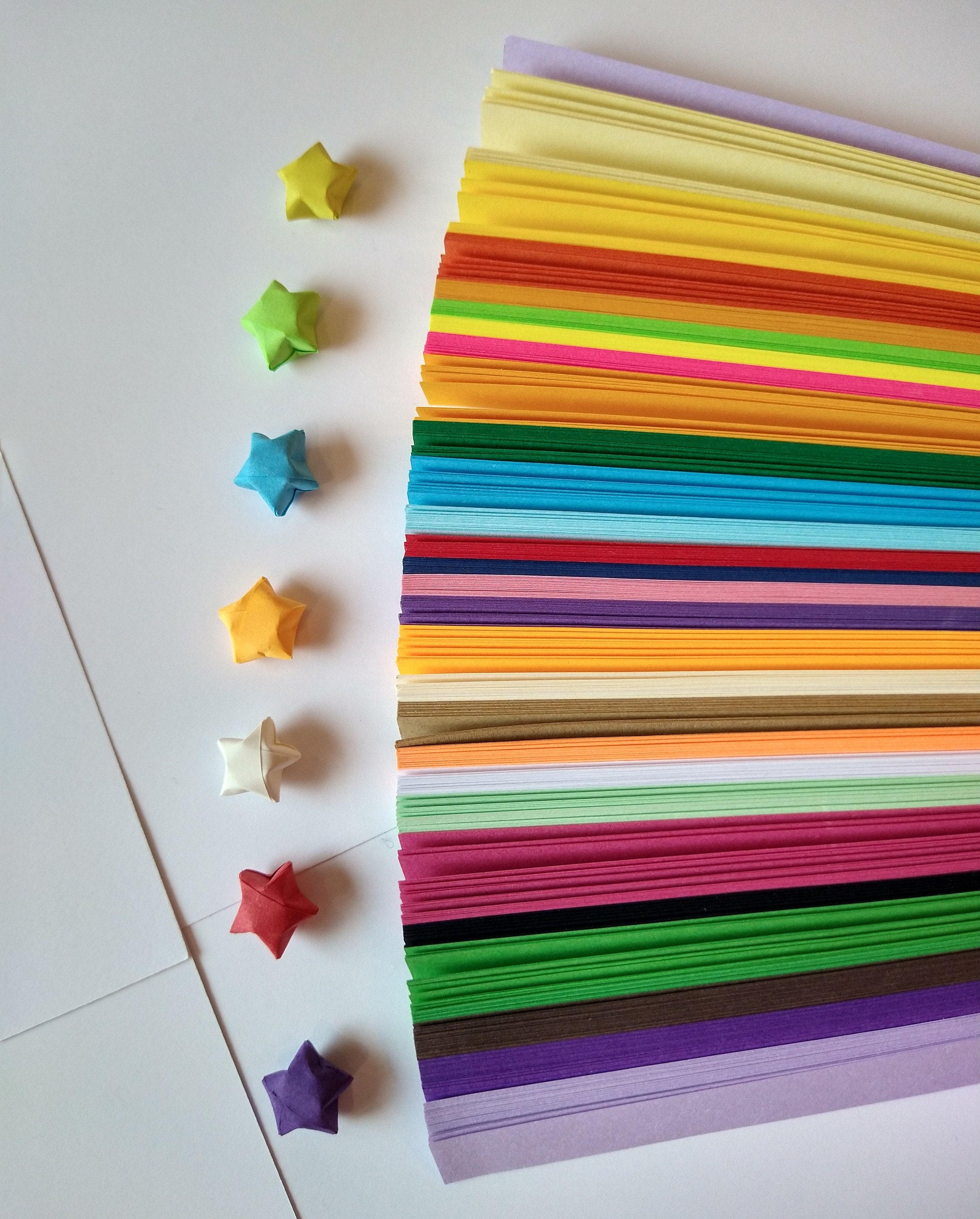 540 Strips of Origami Star Paper, Mini Puffy Star Paper, 27 Rainbow ...
