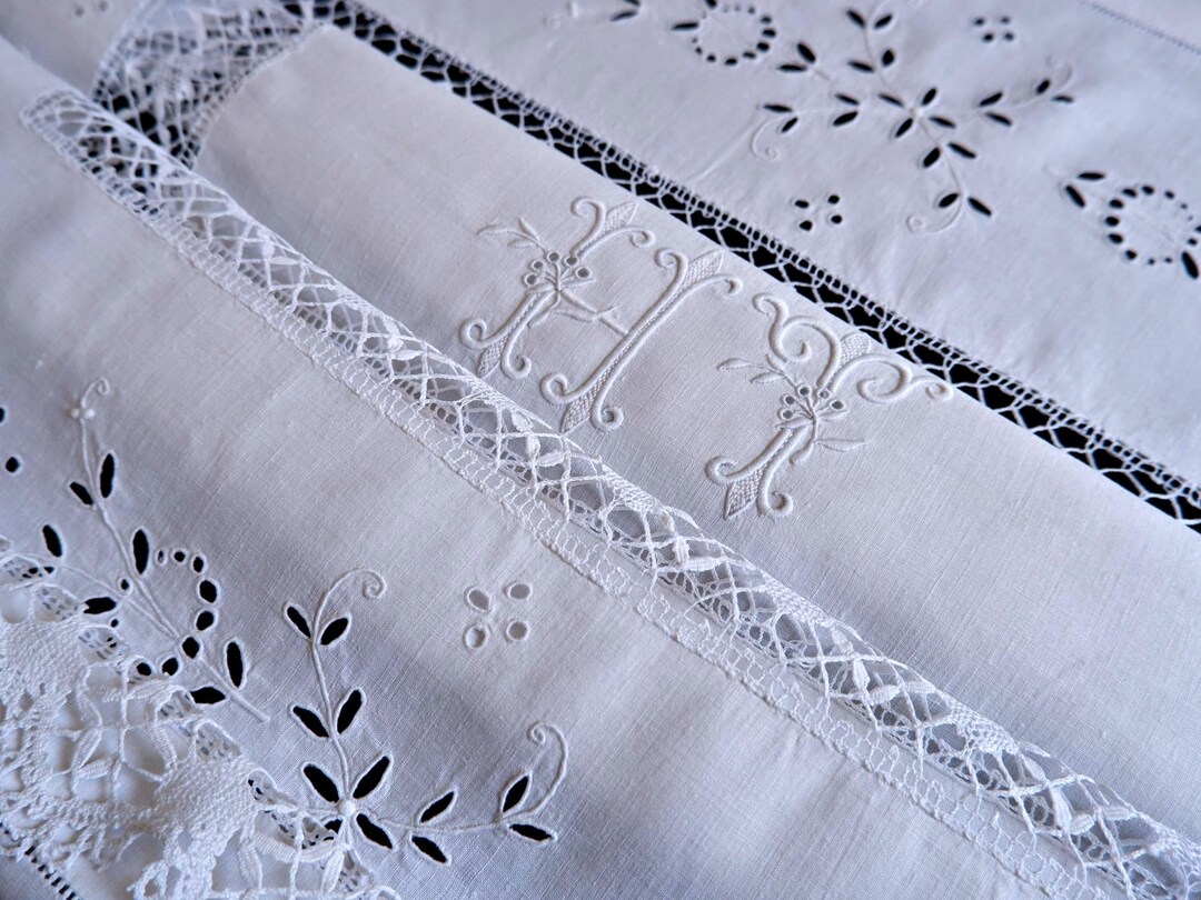 Vintage Hand Embroidered Irish Linen and Lace Tablecloth ~ Monogrammed ...