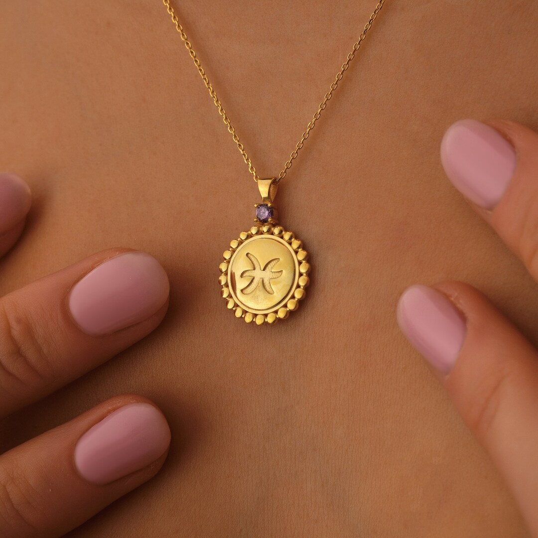 10k 14k 18k Solid Gold Medallion Zodiac Necklace, Custom Zodiac Sign ...