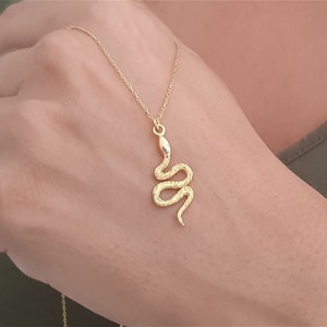 10k 14k 18k Solid Gold Snake Necklace, Snake Shaped Charm Necklace ...