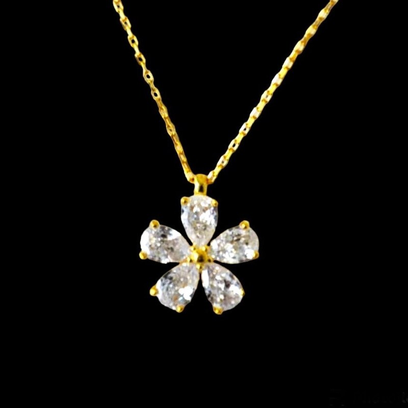 Daisy Necklace - Etsy