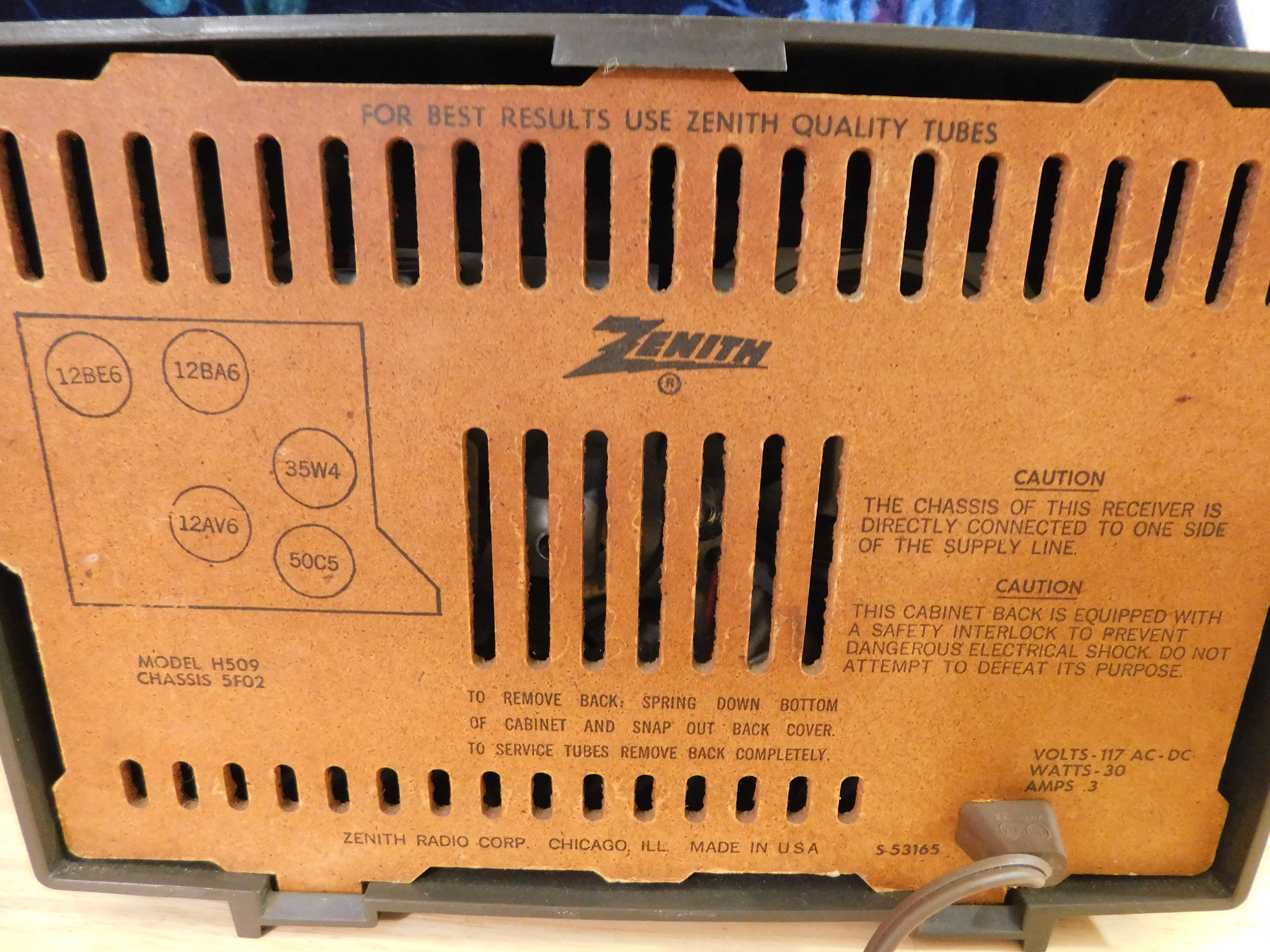 Vintage 1950's Zenith Tube Type Radio Model H509 WORKS 10x6.5x4.75 am ...