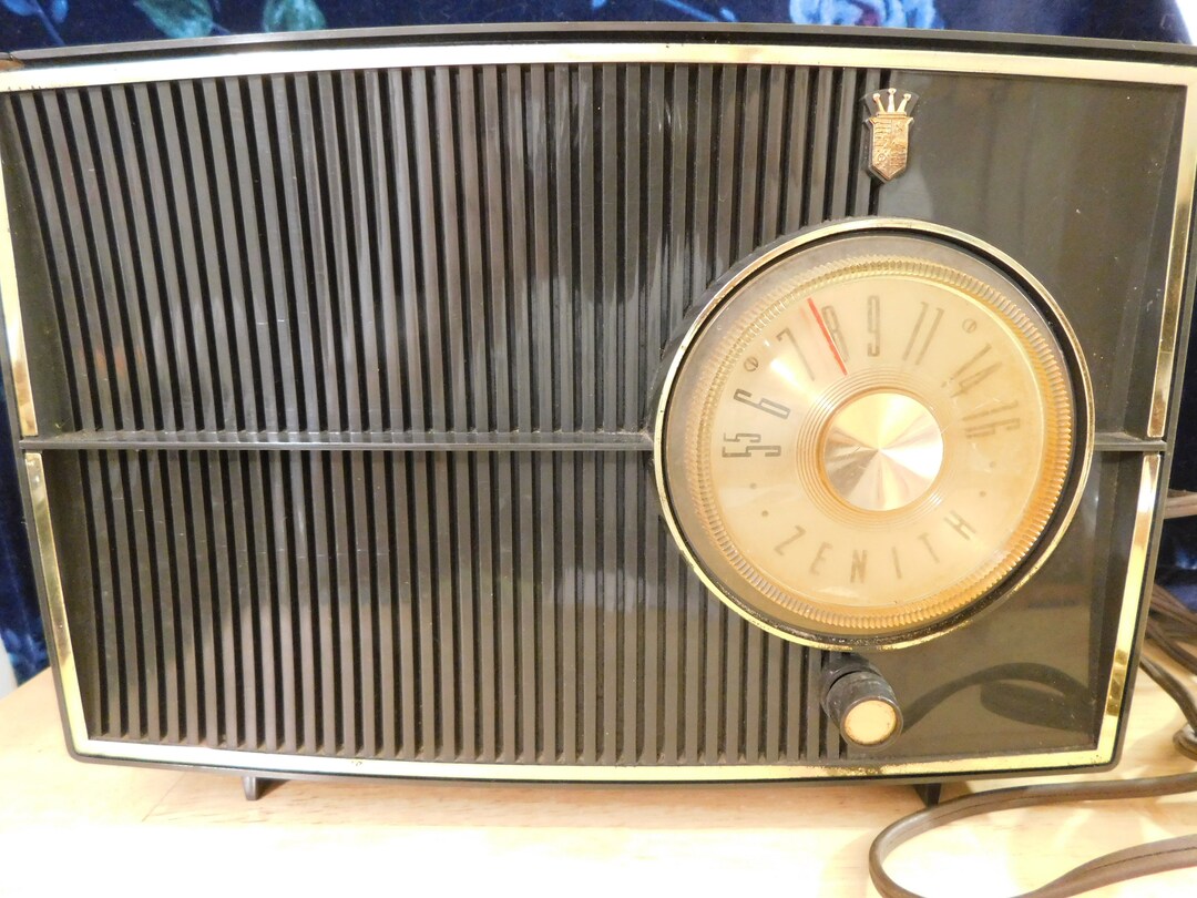 Vintage 1950's Zenith Tube Type Radio Model H509 WORKS 10x6.5x4.75 am ...