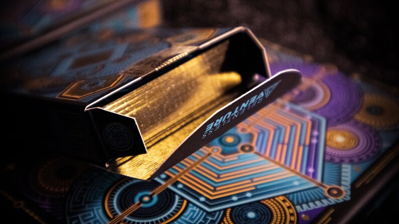 The Labyrinth Gilded Box Set – Depth & Abyss Decks With Gold Edges ...
