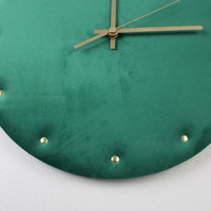 Modern Minimalist Wall Clock / Silent Wall Clock / Green Wall Clock ...