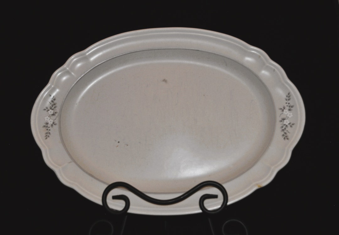RARE - VINTAGE - Pfaltzgraff Heirloom 14-1/2" Oval Serving Platter ...