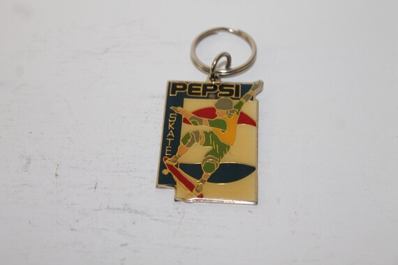 Pepsi Skate Keychain - Gem