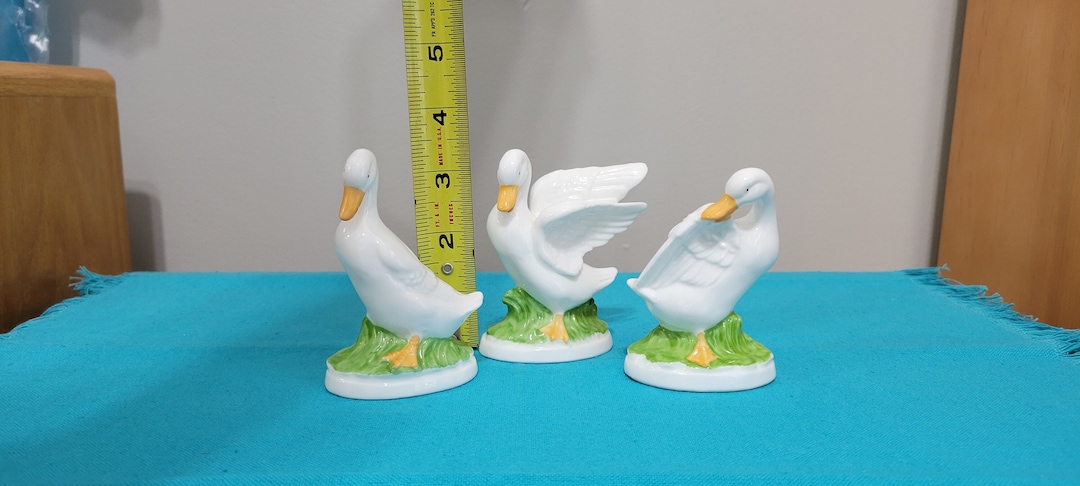 Ron Gordon Designs Set of 3 Peking Ducks - Etsy