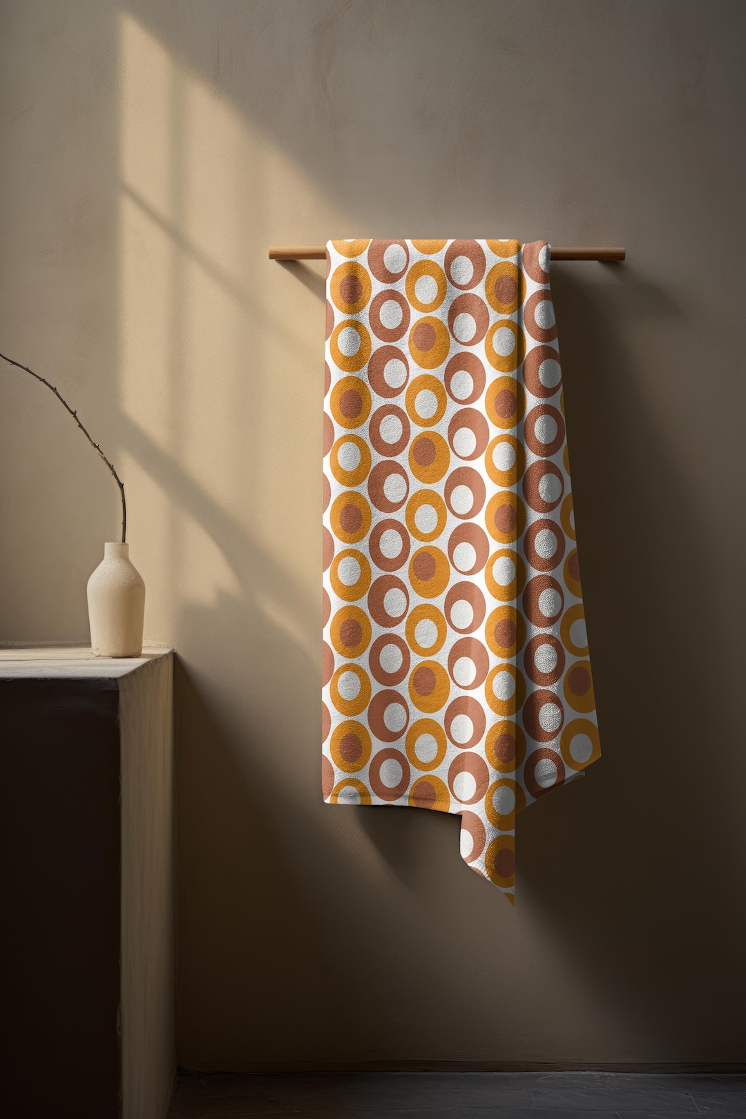 Retro Towels, 70s Retro Print Hand Towels, Mid Century Beach Towels ...