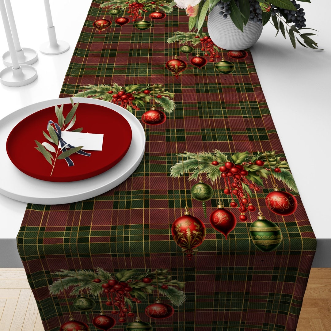 Christmas Table Runner, Holly Table Runner, Xmas Table Runner ...