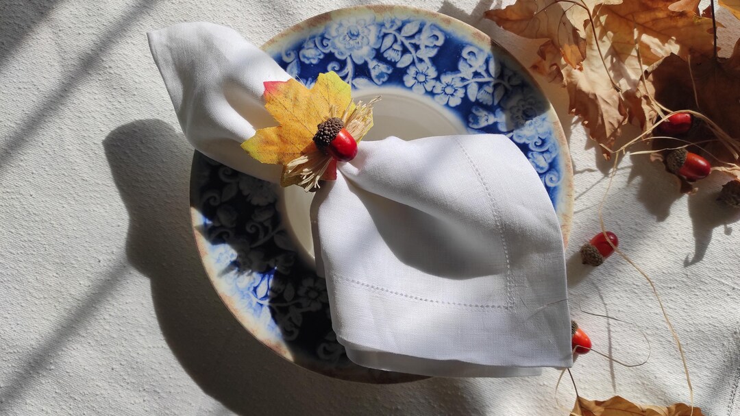 Autumn Acorns and Leaves Napkin Rings, Thanksgiving Napkin Ring, Fall ...