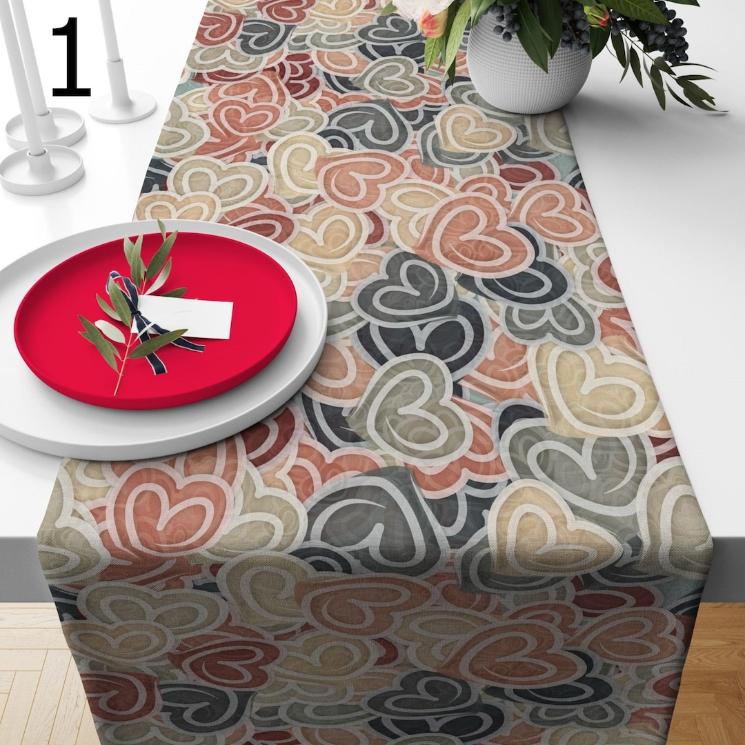Caminho de mesa com corações para o Dia dos Namorados, decoração de ...