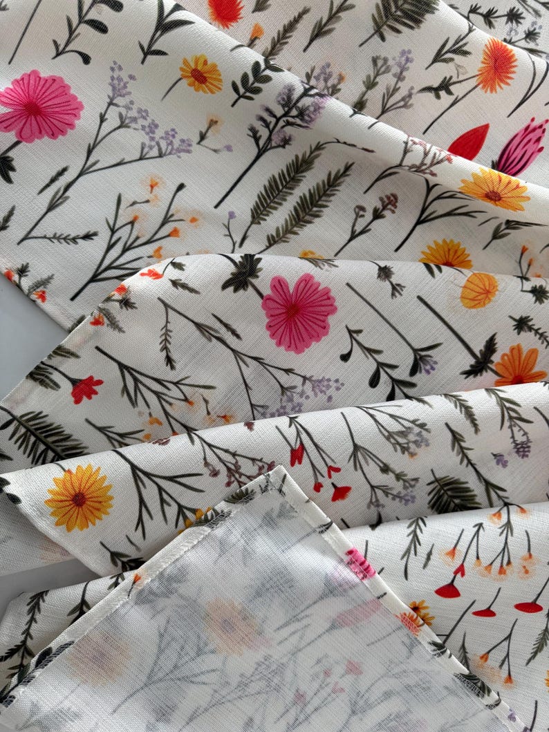 Wildflower Tablecloth, Floral Table Cloths, Cottagecore Kitchen Table ...