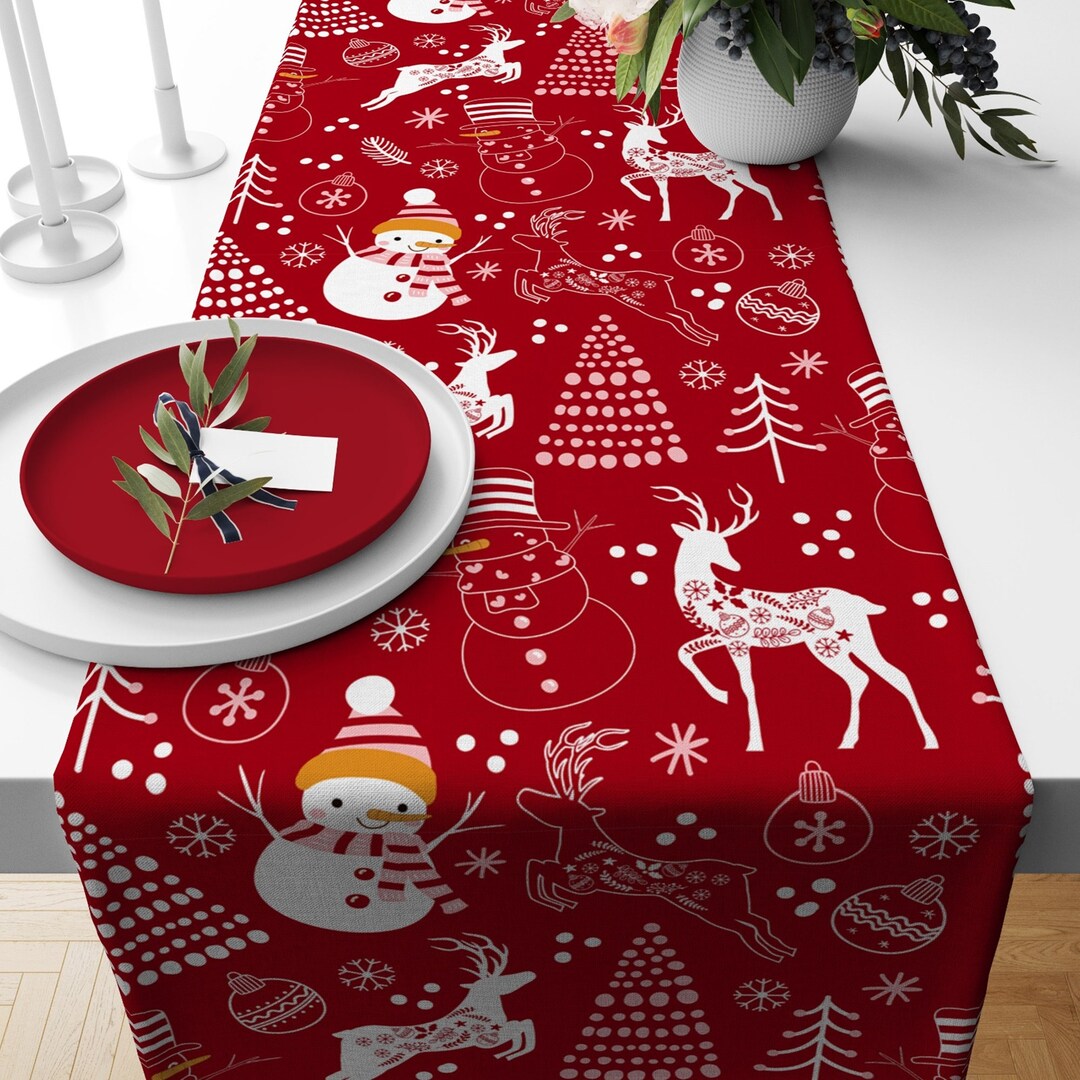 Christmas Table Runner, Holly Table Runner, Xmas Winter Table Runner ...