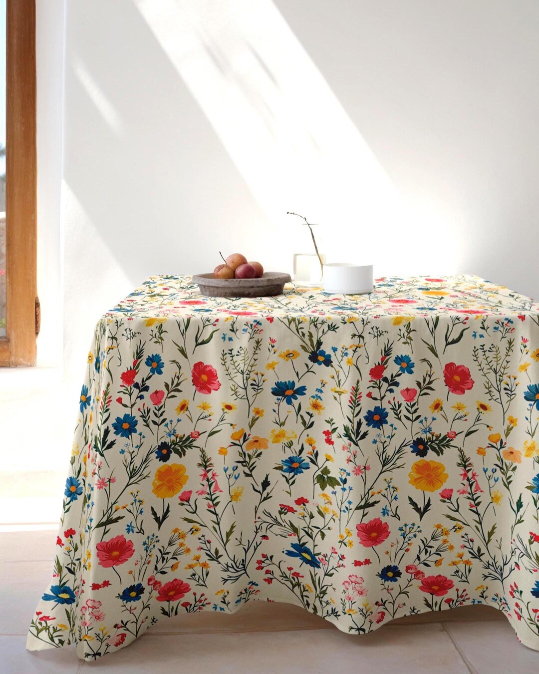 Floral Print Tablecloths, Wildflowers Rectangle Tablecloths, Flowers ...