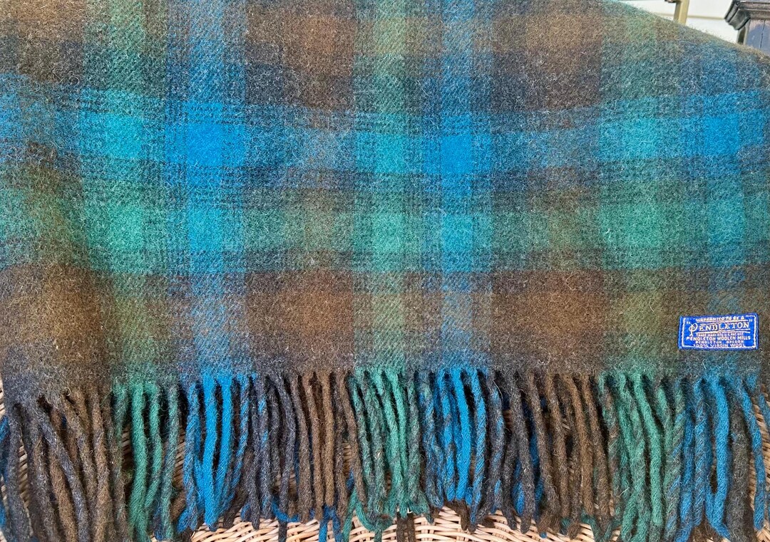 1960s Vintage Pendleton Wool Throw, Stadium Blanket, Fringed Edges ...