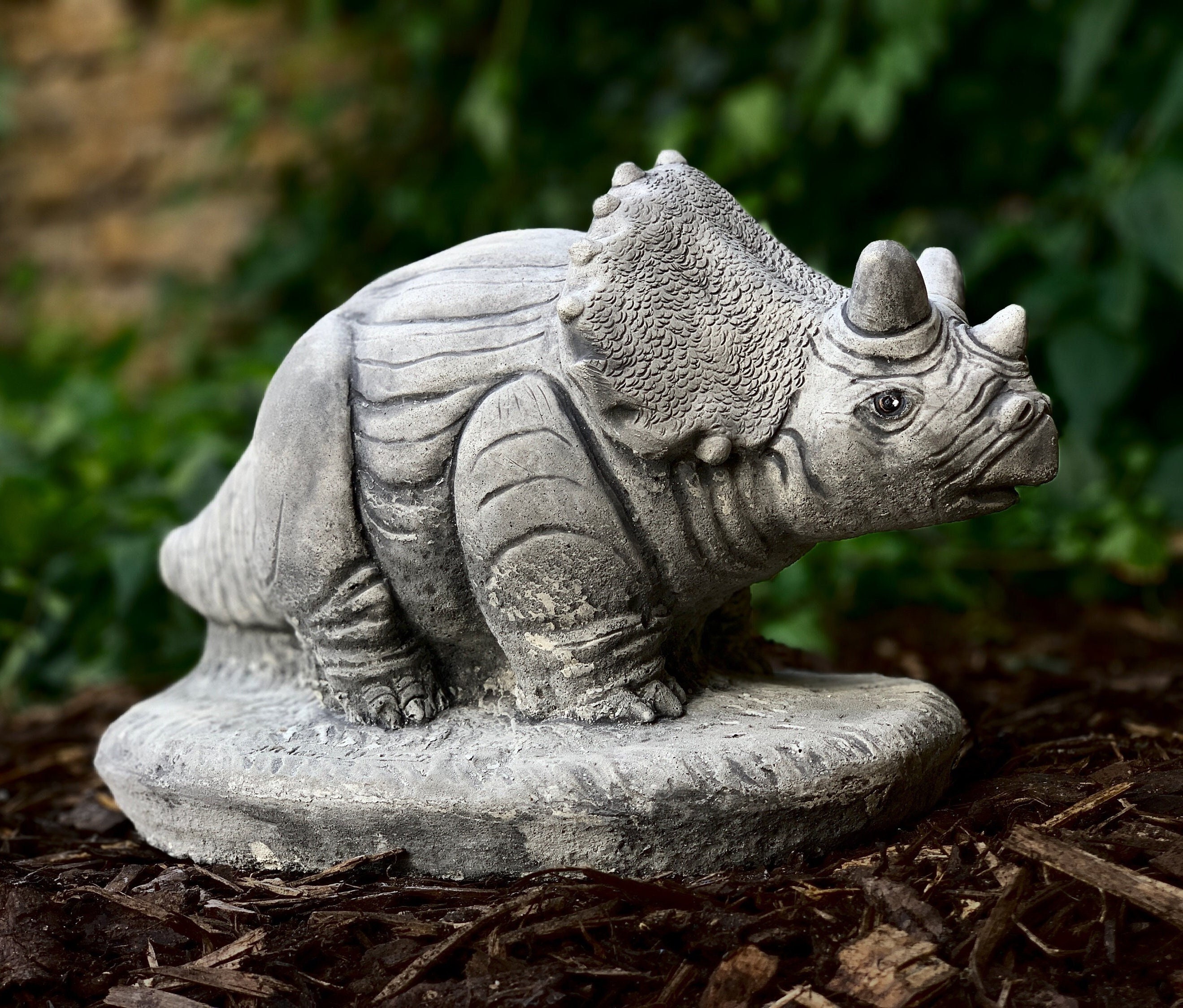 Unique Outdoor Statues