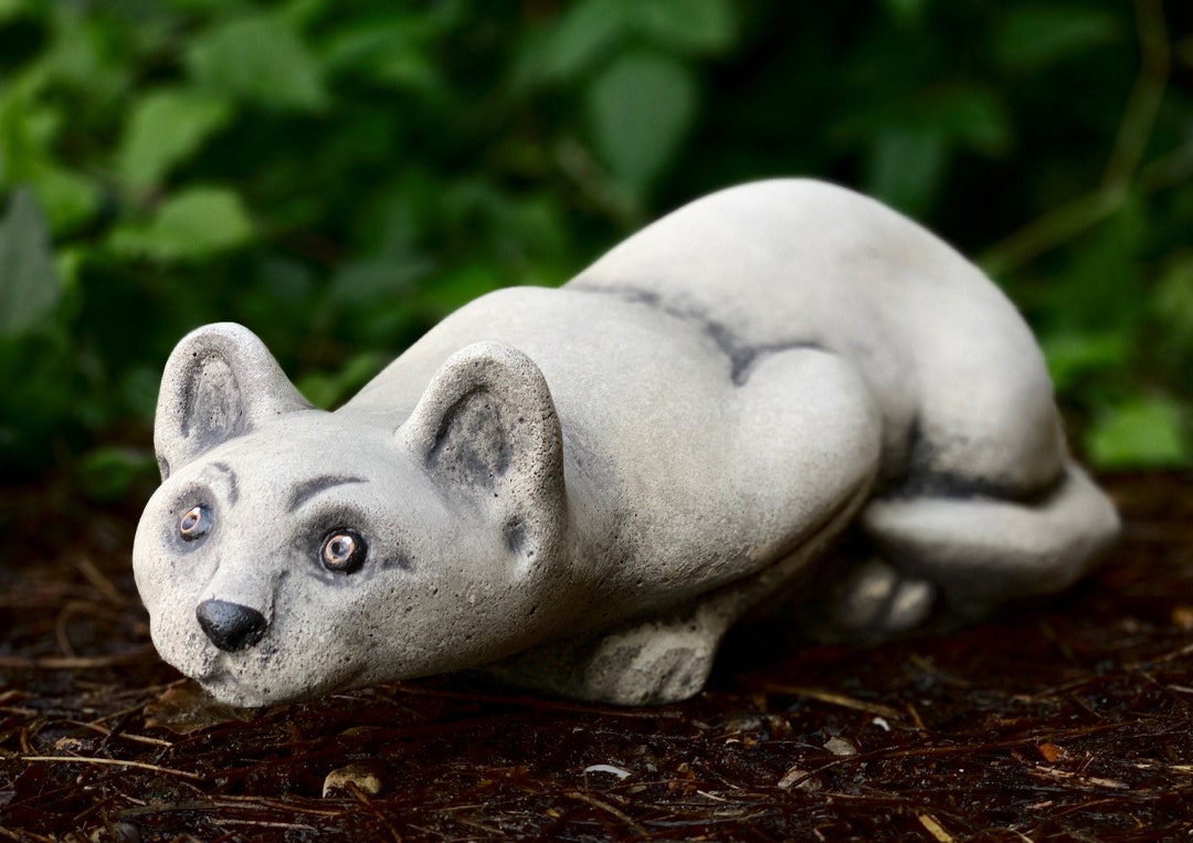 Funny Cat Outdoor Decor Lying Cat Sculpture Outdoor Unique Cat Stone ...