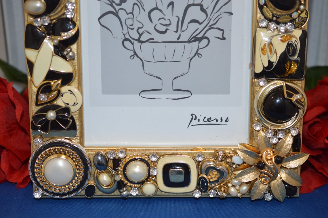 JEWELED JEWELRY DECORATED Rhinestone Embellished Art Picture Frame ...