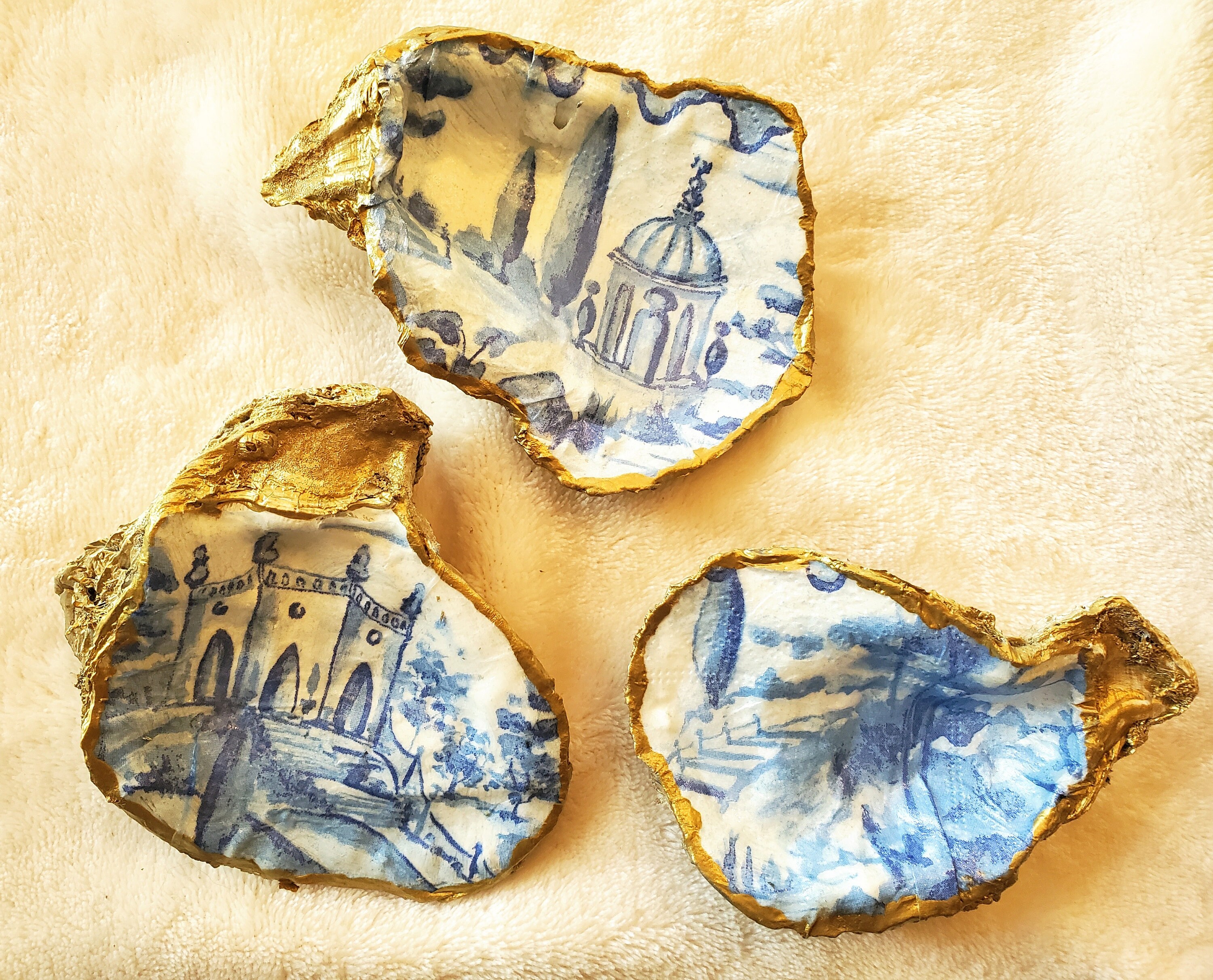 Large Decoupage Shells - Etsy