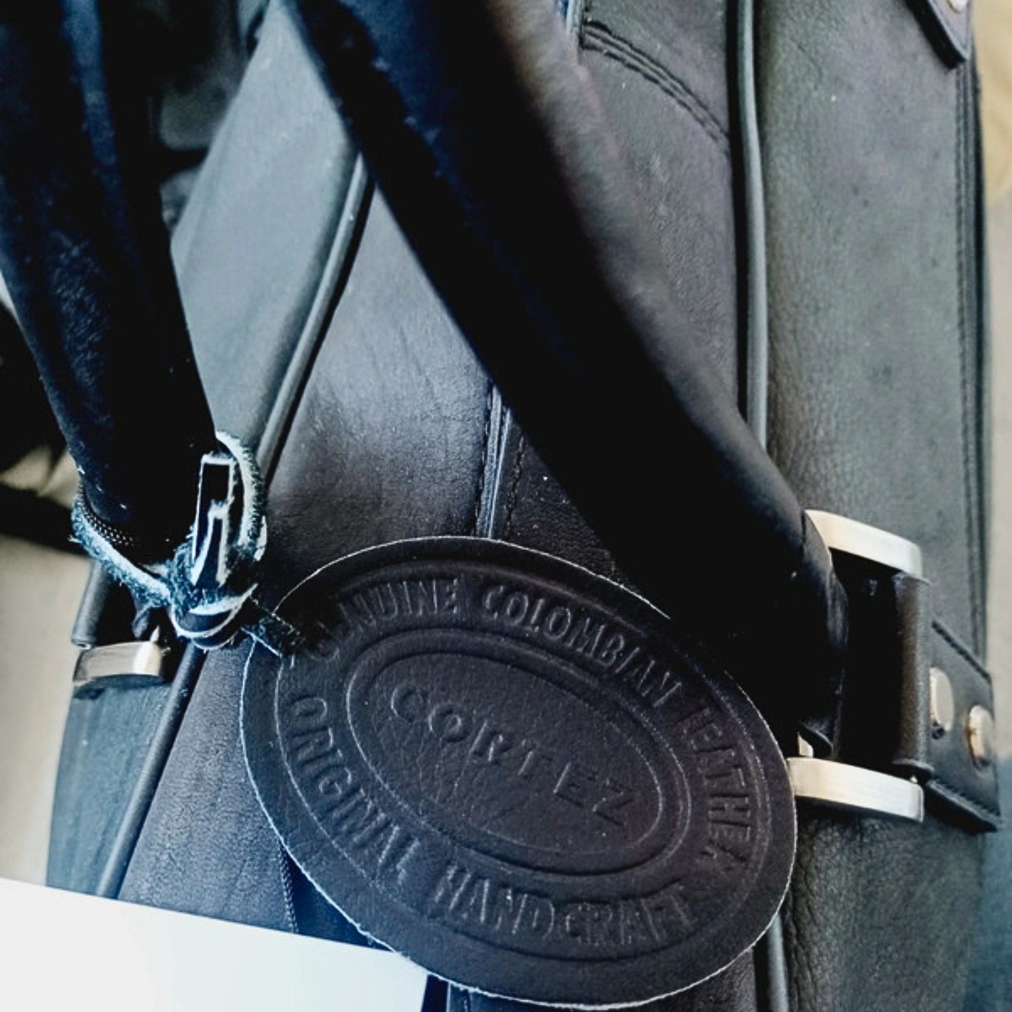 Handcrafted Colombian Leather Holdall Bag, Unisex Travel Style - Etsy