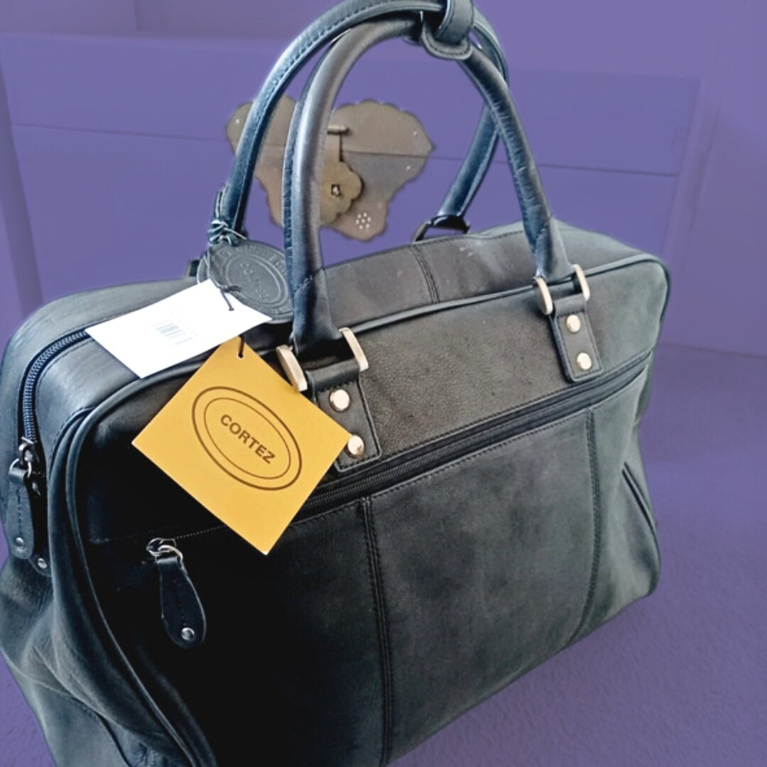 Handcrafted Colombian Leather Holdall Bag, Unisex Travel Style - Etsy