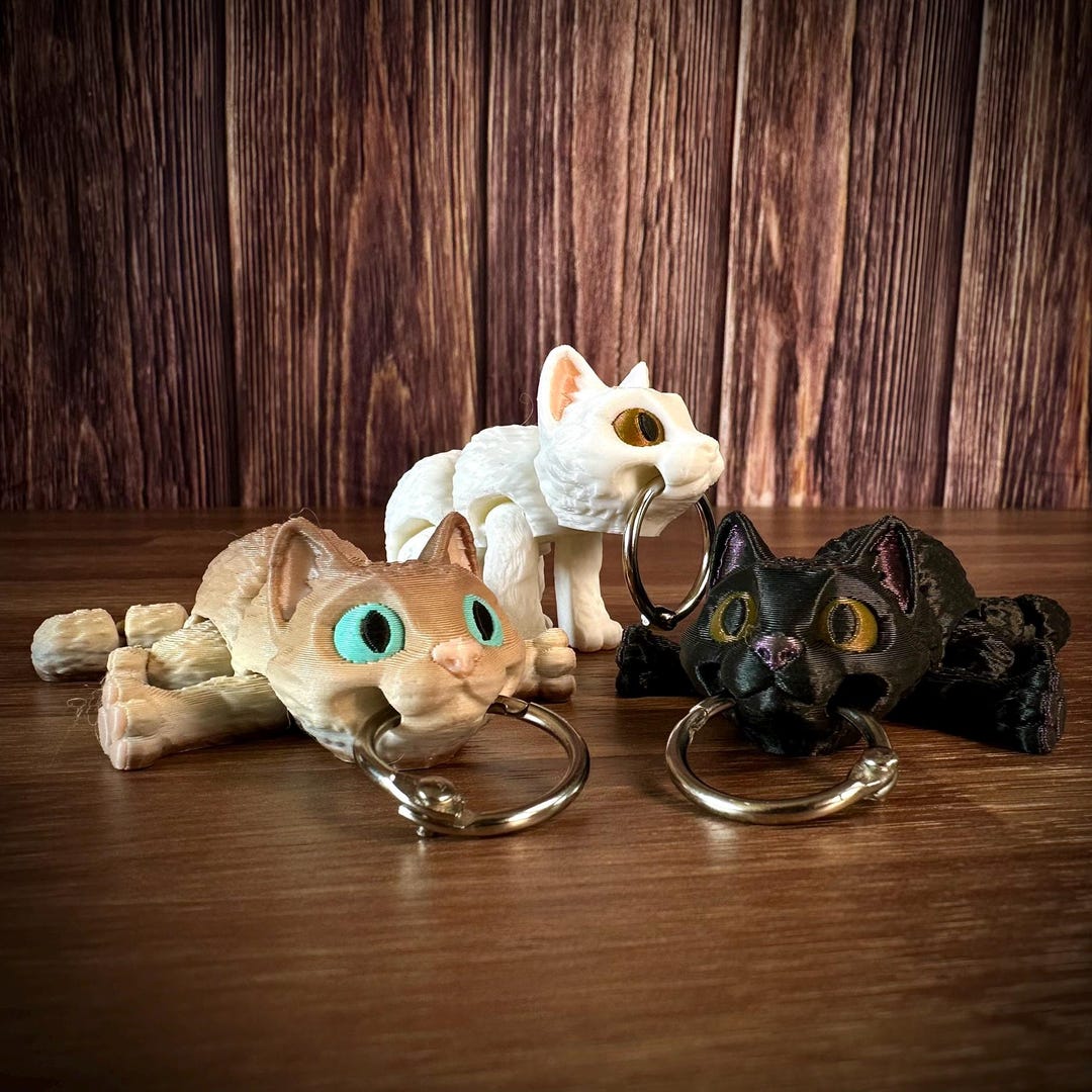 Mini Cat Keychain - Articulated Mini Creatures! True to Life Keychain ...