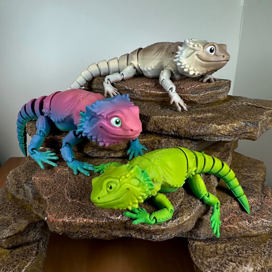 Bearded Dragon - Articulated Creatures! True to Life Toys With ...