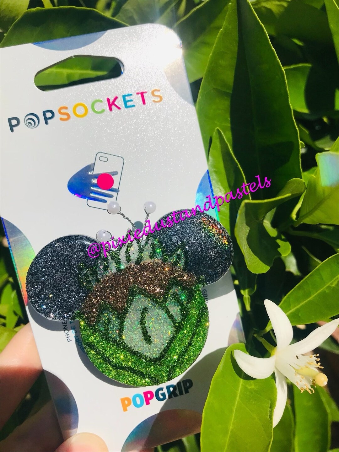 Princess Tiana Phone Grip! Princess and the Frog Phone Socket or Badge ...