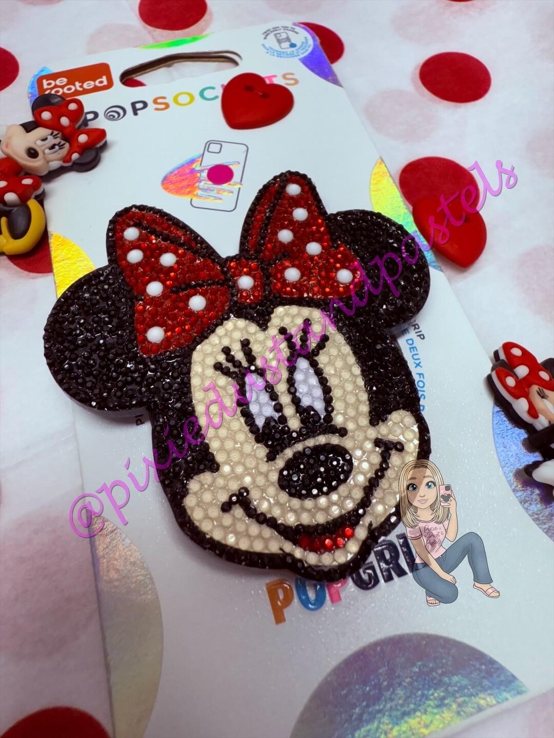 Classic Minnie - Bow-ti-ful Day! Just Bow-ti-ful Phone Socket Accessory ...